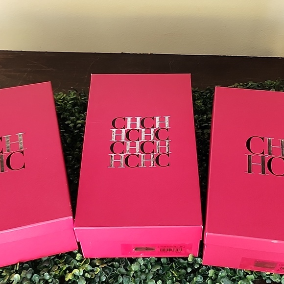 Carolina Herrera | Accessories | Chch Box With Sack Bag | Poshmark